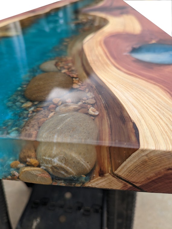 Epoxy river bar top store