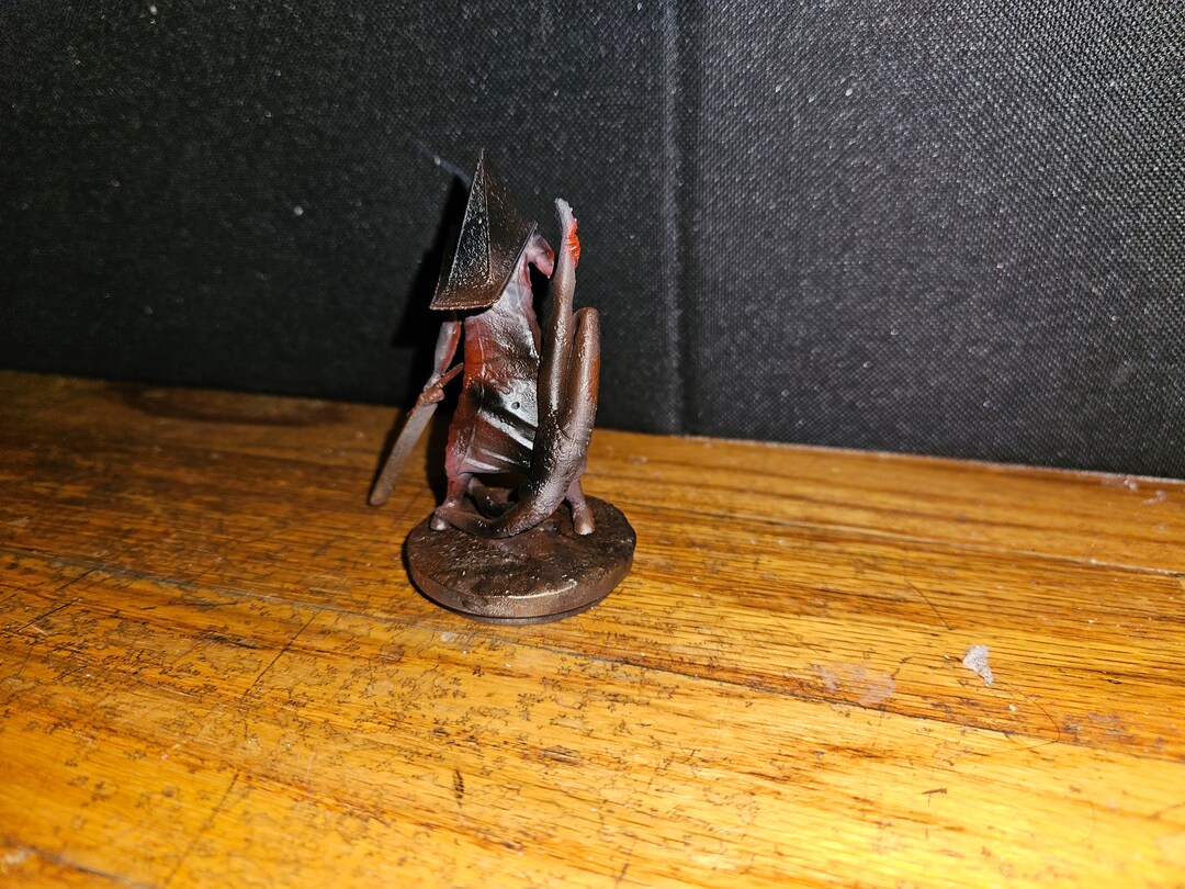 Pyramid Head Silent Hill Mini Model - Etsy