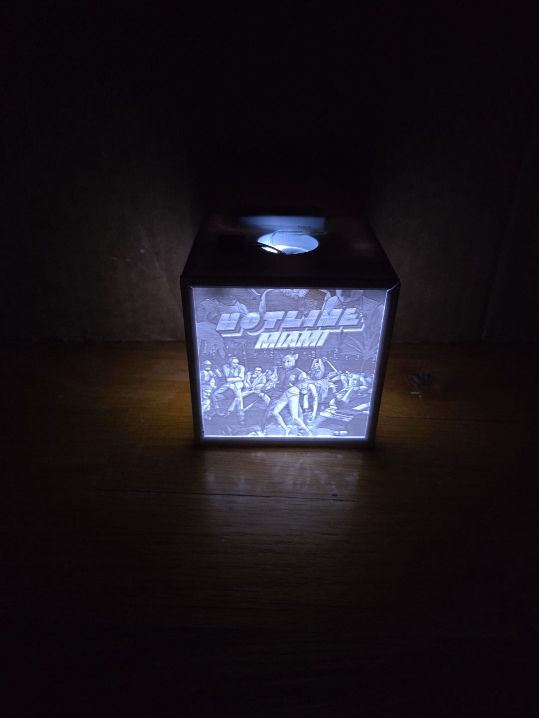 Hotline Miami 1 & 2 Nightlight Lithophane Electronic Music Box - Etsy