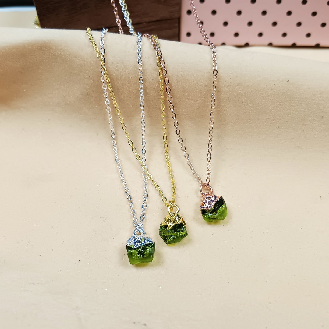 Raw Shape Moldavite Necklace, Healing Crystal for Love, Heart Chakra ...