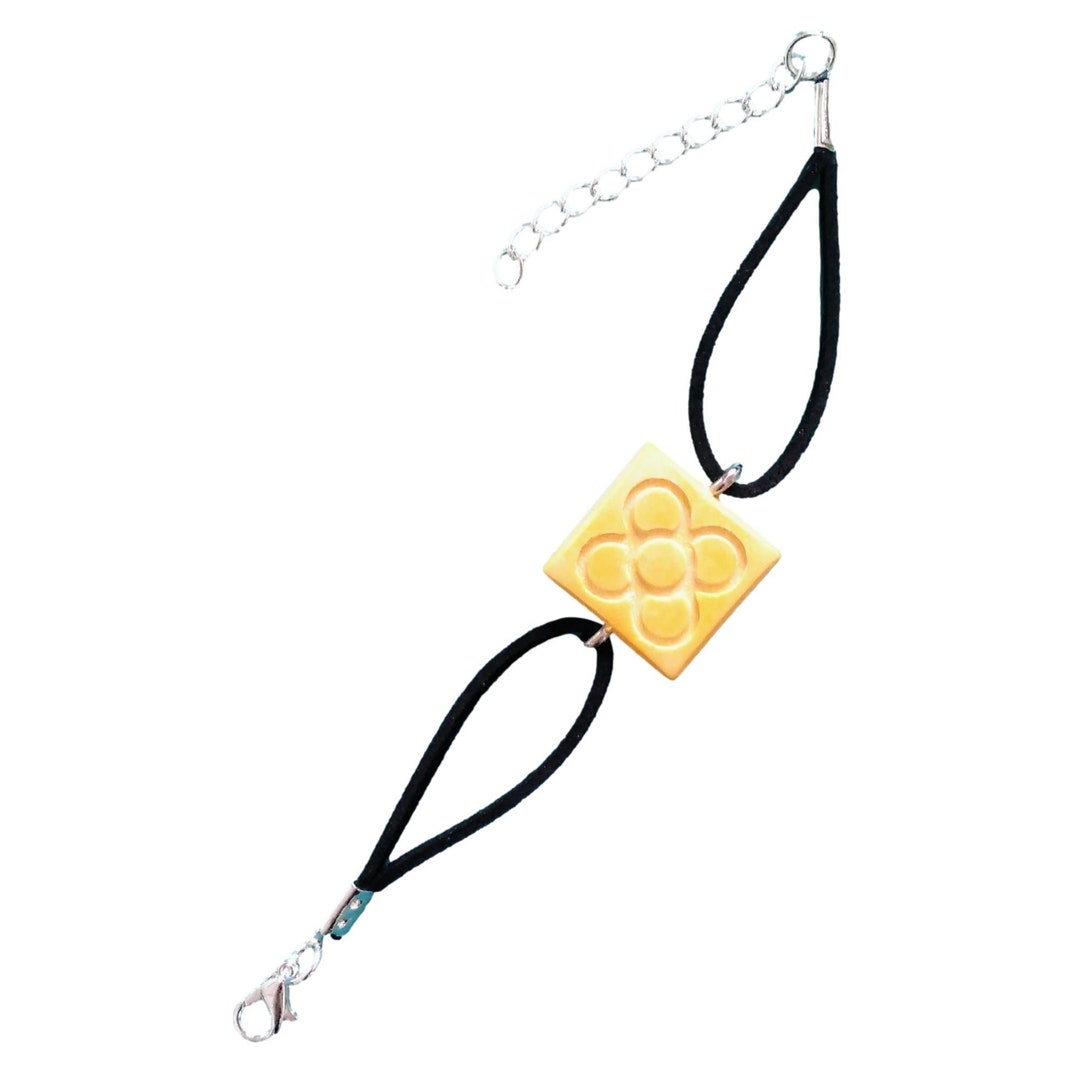 Small Square Panot Hand Bracelet, Barcelona Flower, Rajola, Tile Flower ...