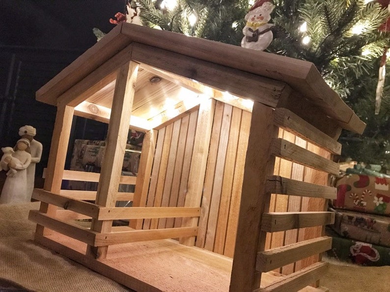 Handmade nativity stable | Etsy