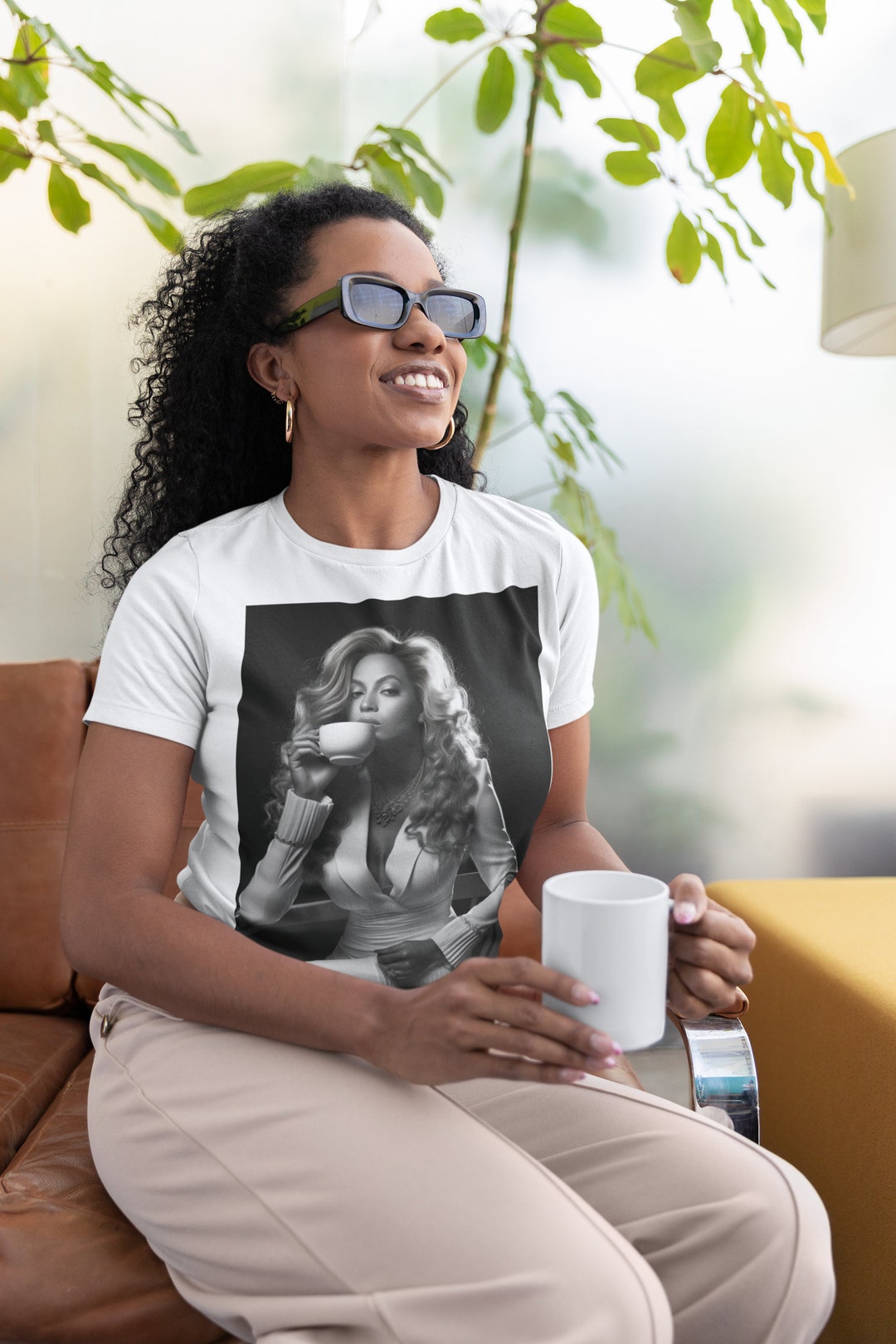 Celebrities and Coffee coffee Diva Unisex T-shirt: Coffee Lover ...
