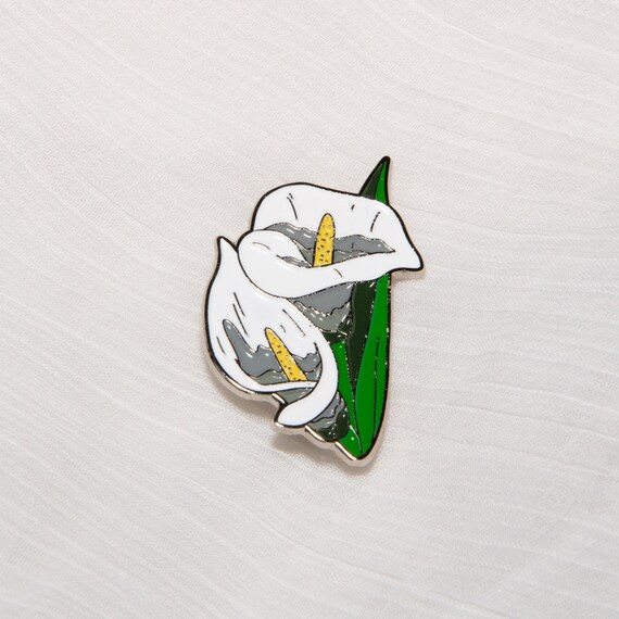 Calla Lily Enamel Pin - Etsy