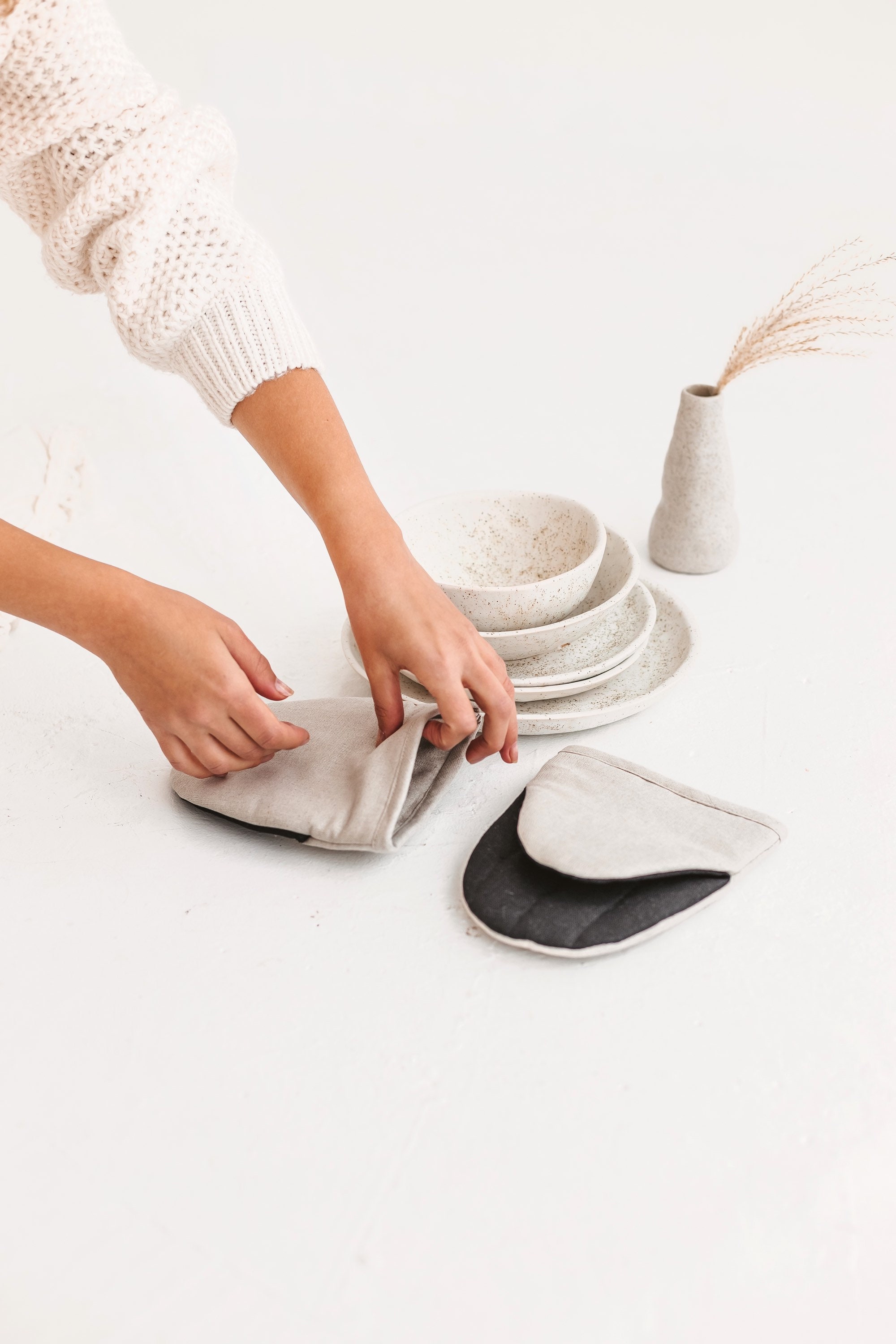 Pair of Handmade Mini Linen Kitchen Mitts • Protective Cooking Glove ...
