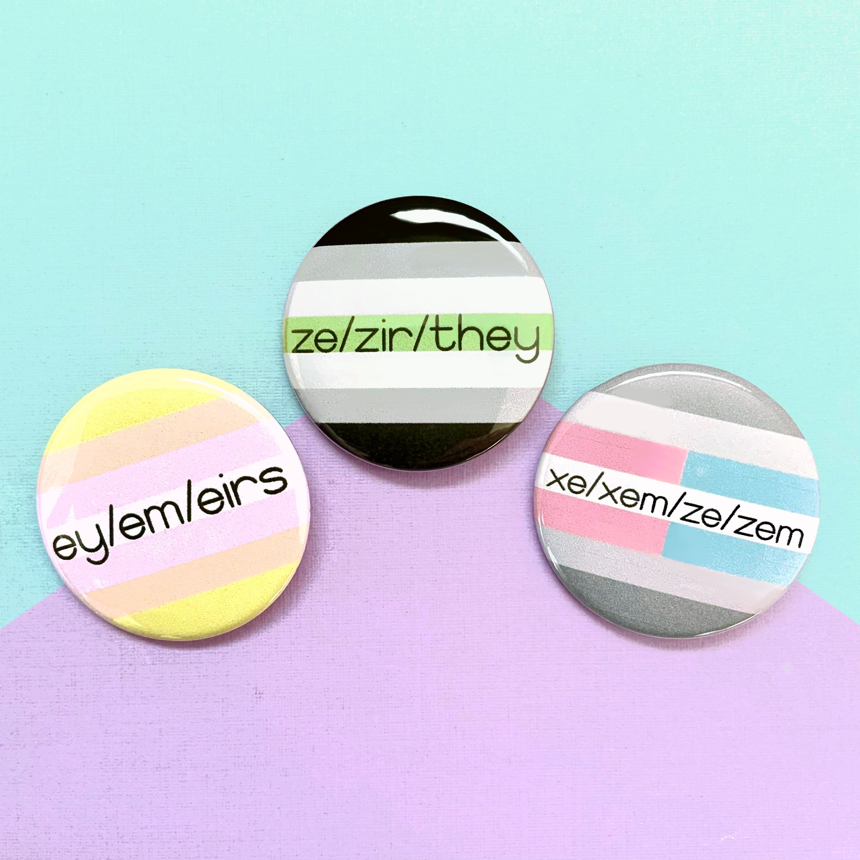 Customizable Pronoun Button // LGBTQ Transgender Nonbinary | Etsy UK