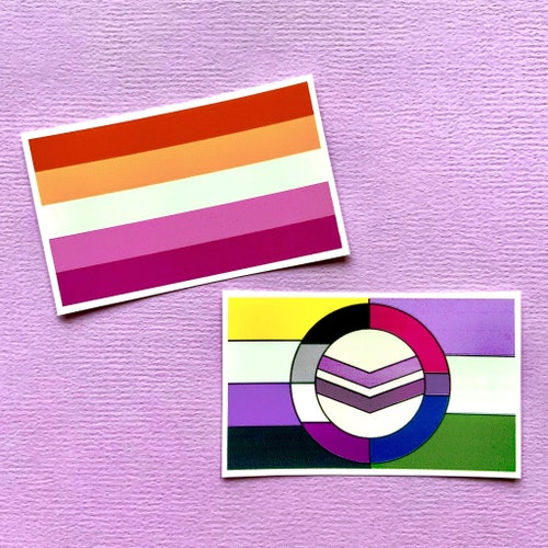 Custom Pride Flag Button // LGBTQ Pride - Etsy