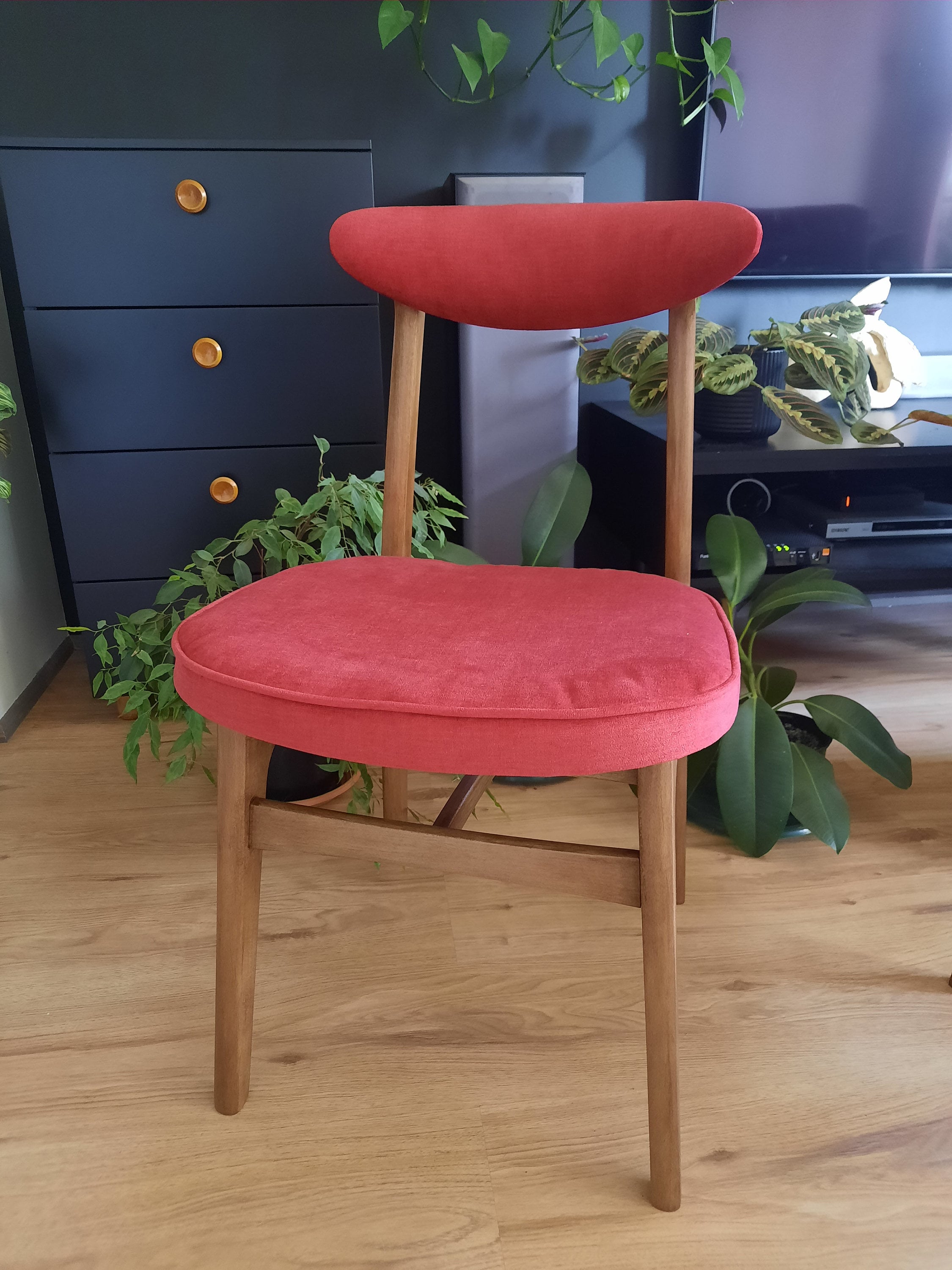 Vintage Polish Mid-century Chair Type 200-190, Designed in 1963 by R.T ...