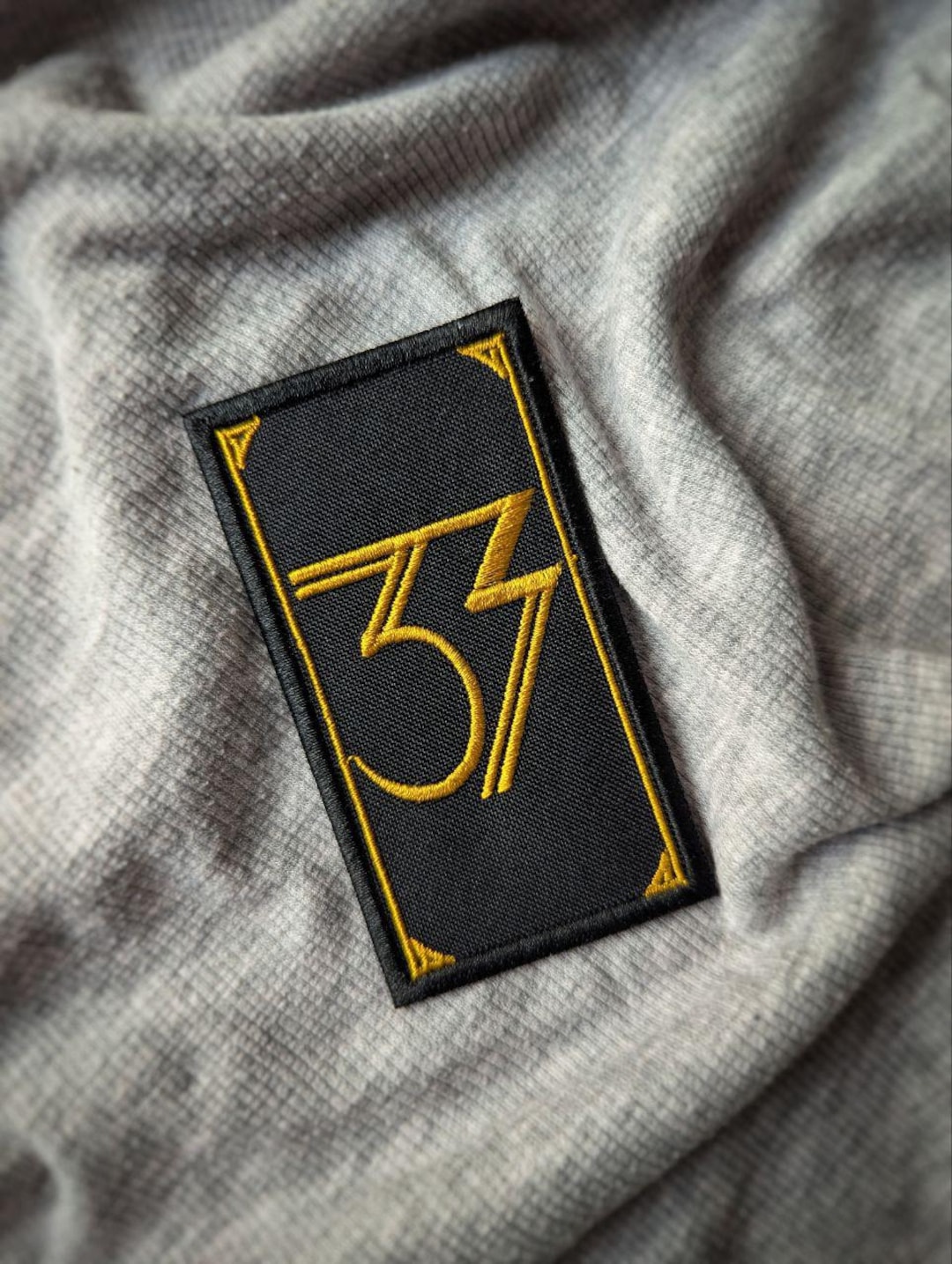 Expedition 33 Iron-on Patch || Velcro and Iron-on Patches Gift for Gamer | 33 Cosplay - Etsy