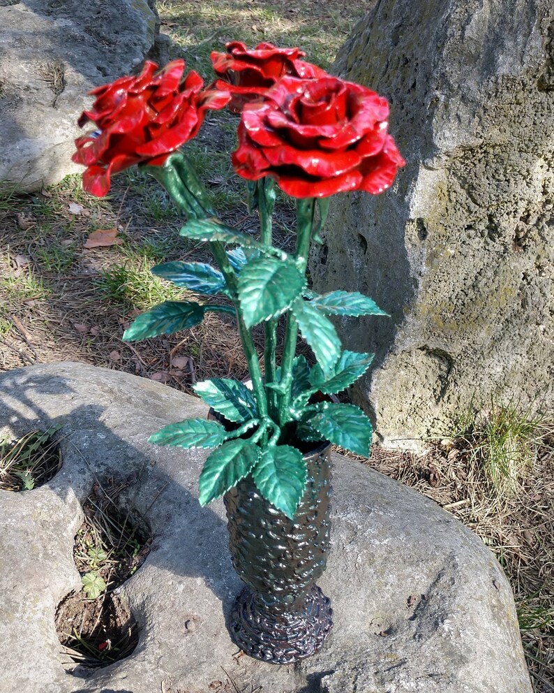 Set of Forged Roses Forged Roses in Vase Iron Red Roses - Etsy