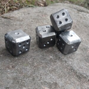 Dices, Iron Dices, Set of 5 Dices With Box, Dice Games, Tabletop Gaming ...