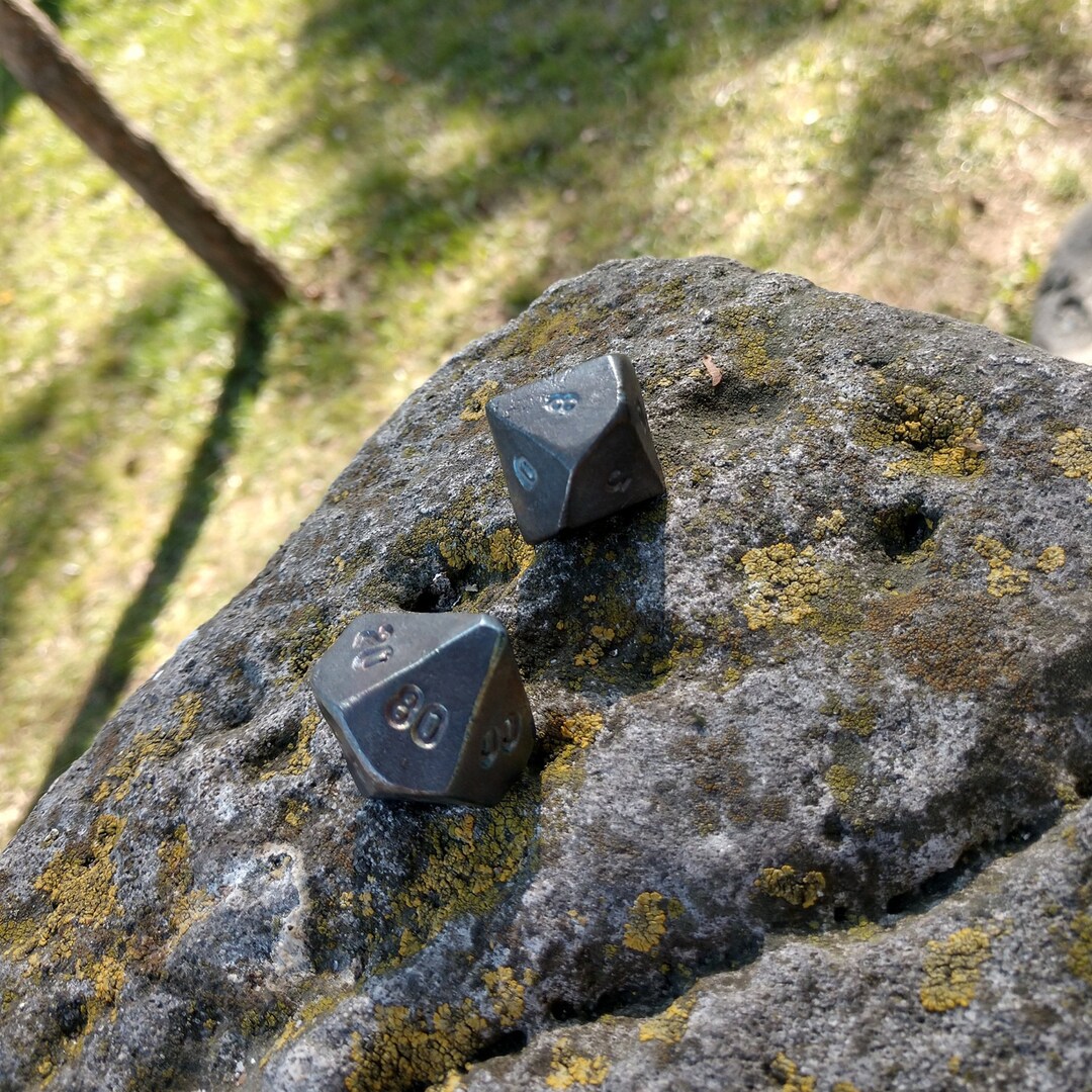Set of 2 Titanium Dice, Titanium Dice, D00 Dice, D10 Dice, Board Games ...