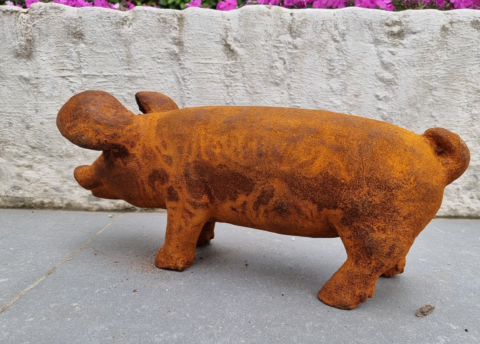 Cast iron pig Garden sculpture Garden animals | Etsy