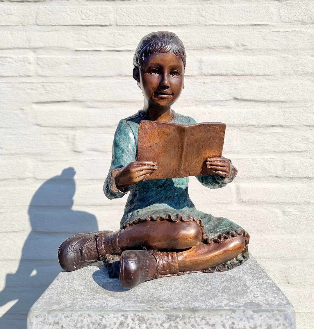Bronze Sculpture of a Girl Reading a Book Bronze Garden Sculptures - Etsy