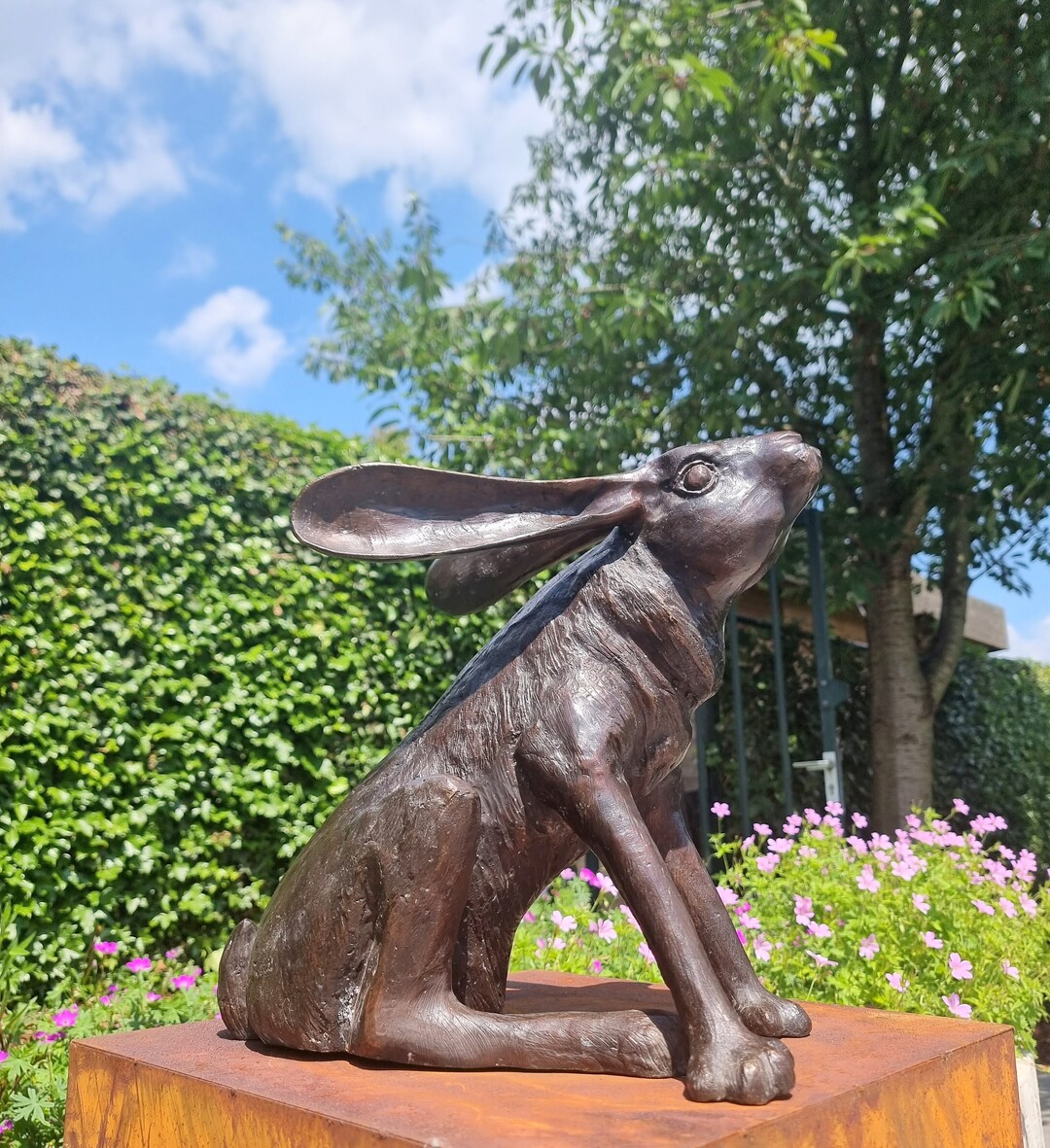 Bronze Hare Garden Statue Outdoor Decor, Nature-inspired Animal ...