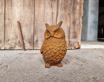 Cast Iron Amazing Owl Elegant Rustical Owl Symbol of Wisdom Elegant ...