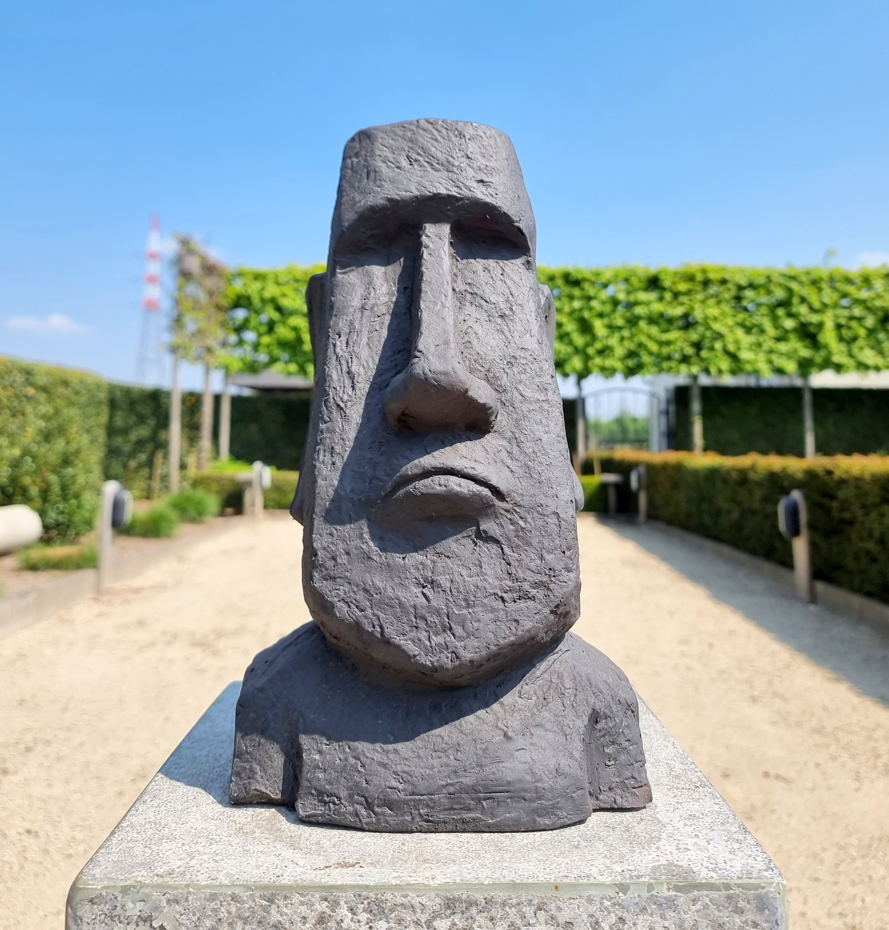 Beautiful Garden Sculpture of a Moai Easter Island - Etsy Australia