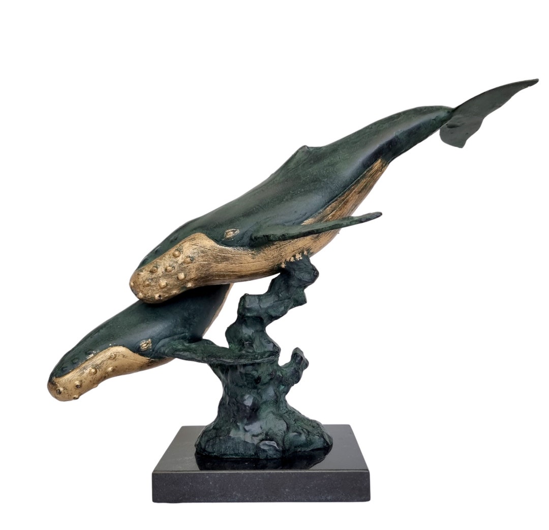 Artwork of Two Swimming Whales Humpback Whale Nautical Home Decoration ...