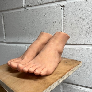 Realistic Silicone Pair of Female Feet - Etsy