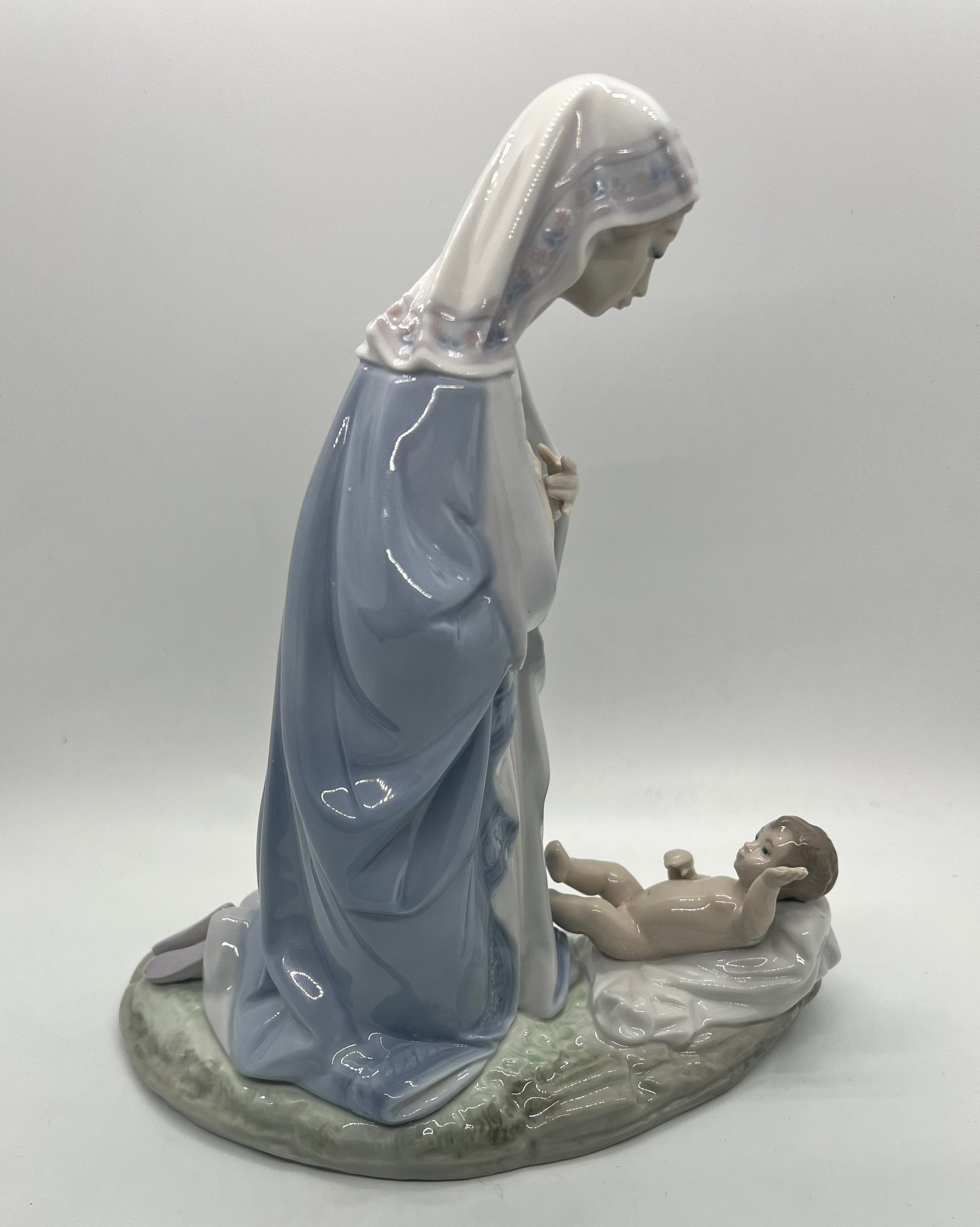 Lladro Figurine 5796 Holy Night W/box - Etsy