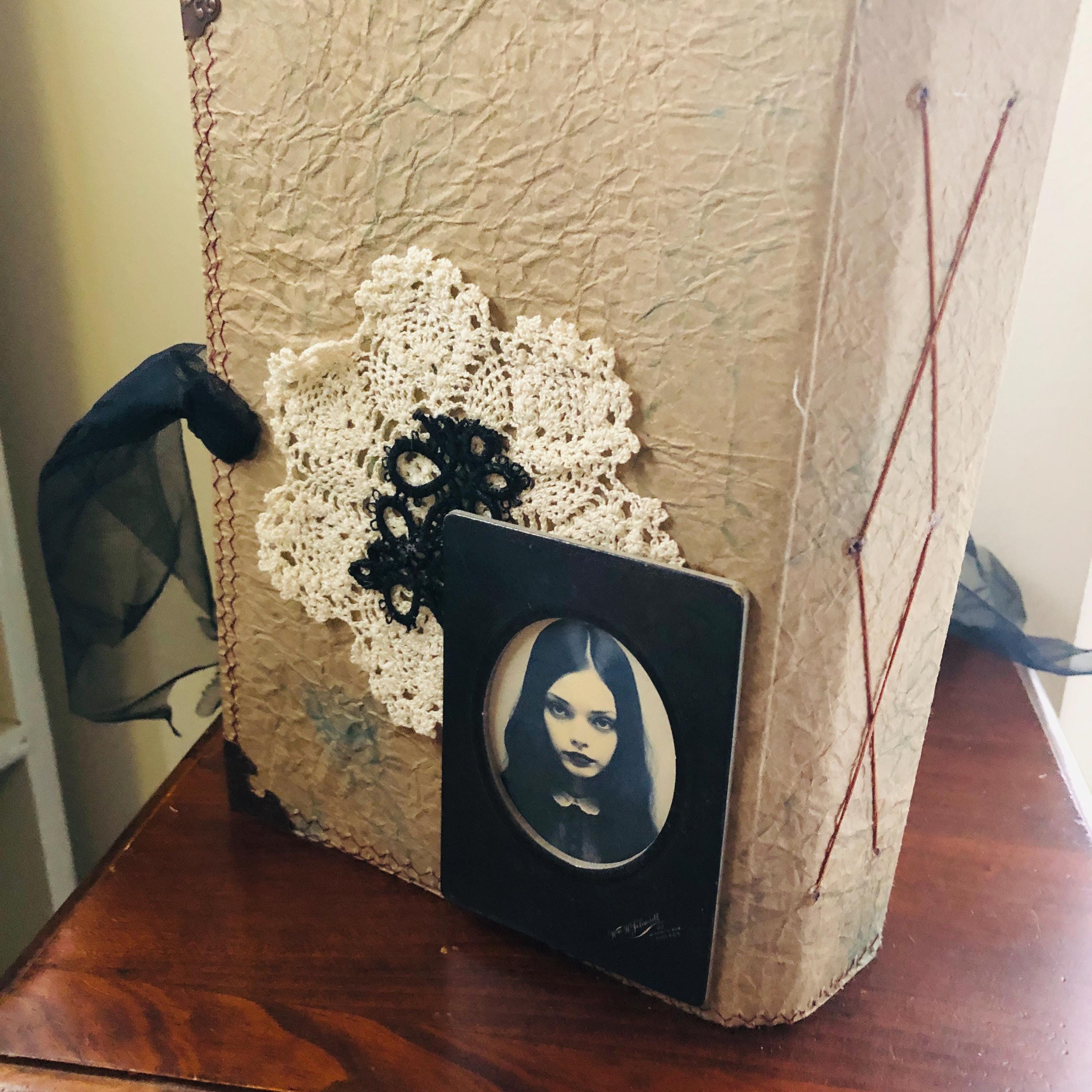 Scary Halloween Junk Journal, Holiday Theme, Record Keeping, Diary ...