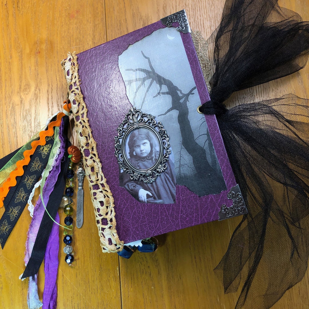 Scary Halloween Junk Journal, Holiday Theme, Record Keeping, Diary ...