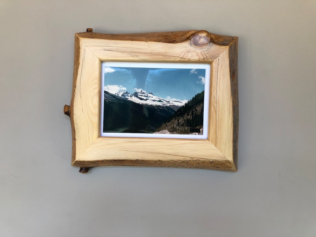 Live Edge Wood Picture Frame, Home Decor,rustic Frame. Wall Decor 5x7 ...