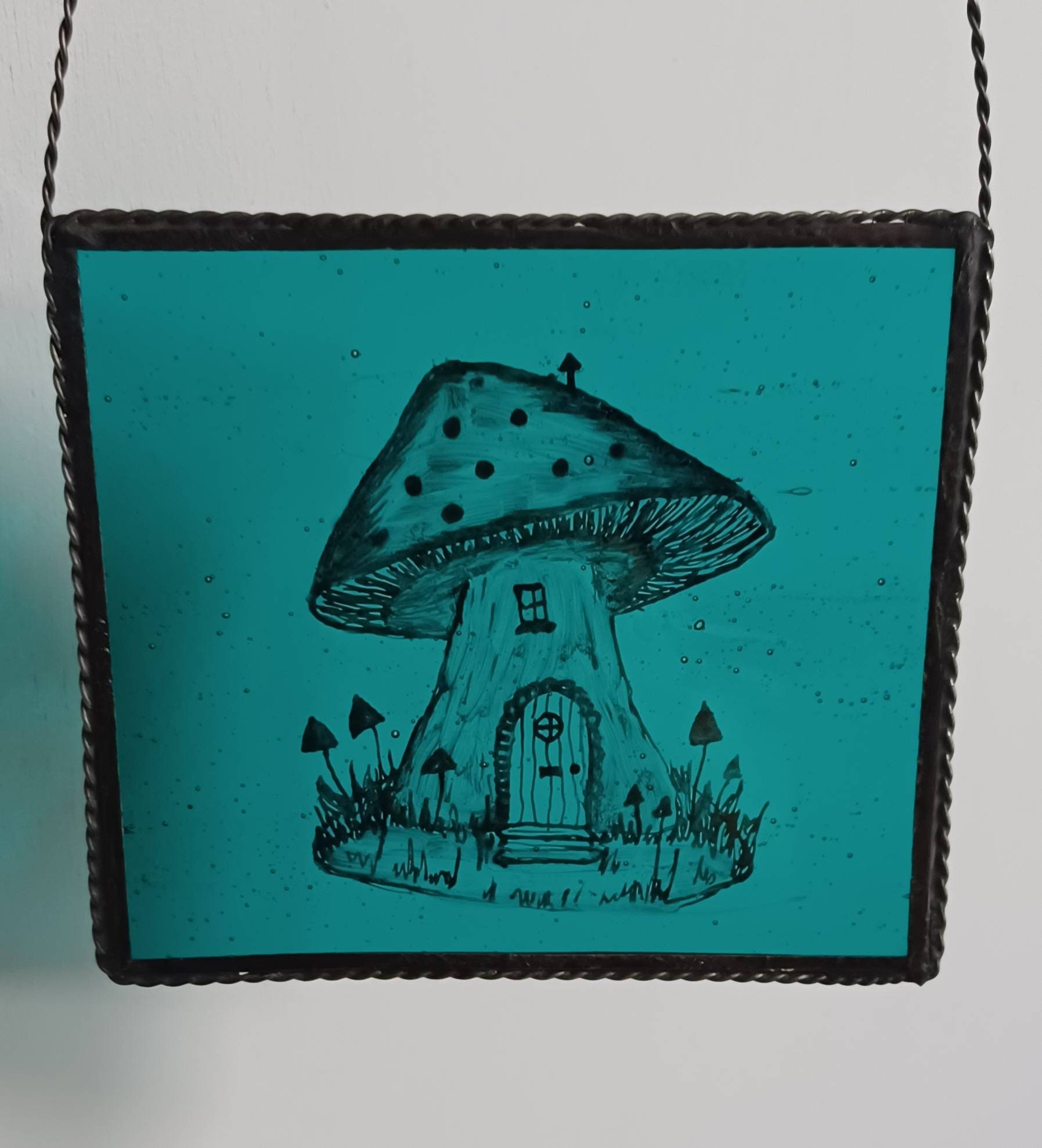 Stained Glass Toadstool House Sun Catcher - Etsy