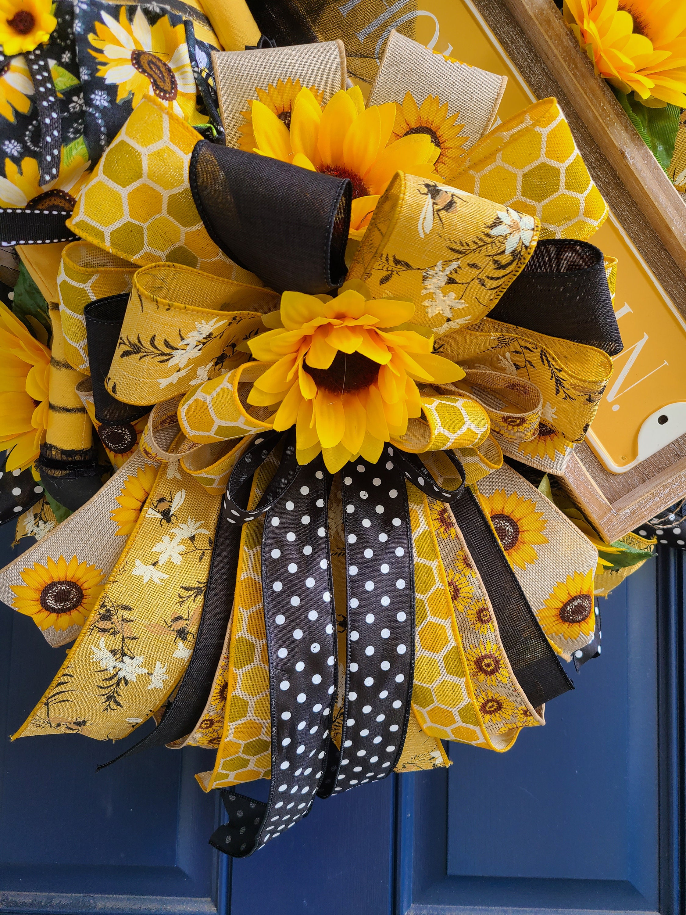 Honey Bee Lane Wreath - Etsy