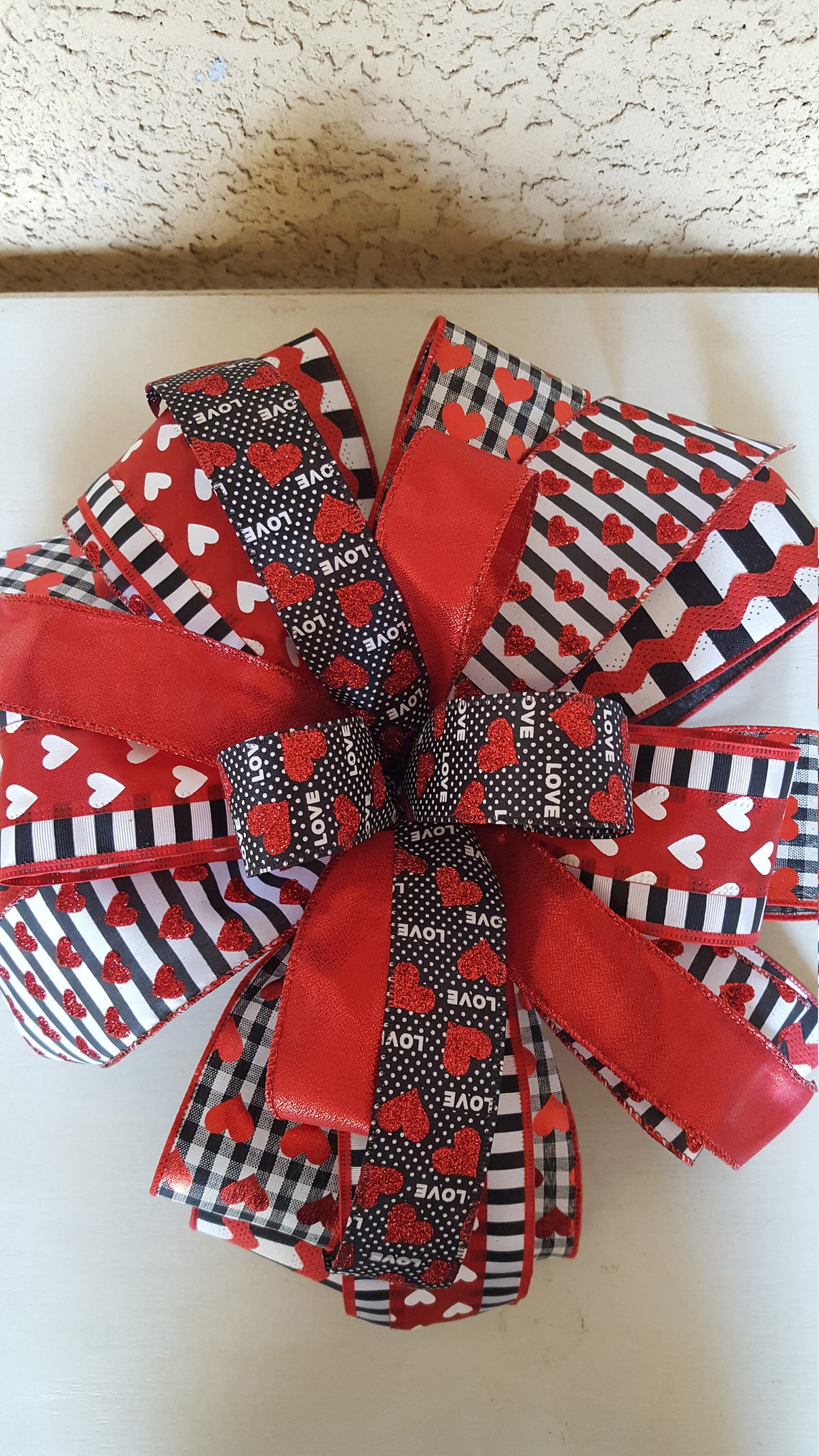 Large Valentine's Day Bow - Etsy