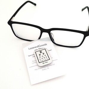 Snellen Chart Pin - Eye Chart Pin - Eye Doctor Pin - Custom Eye Doctor ...