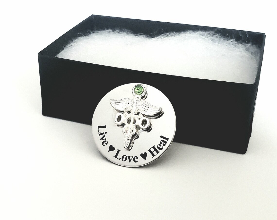 Custom DO Pin - Doctor Pin - DO Pin - Live Love Heal Pin for Doctor of ...