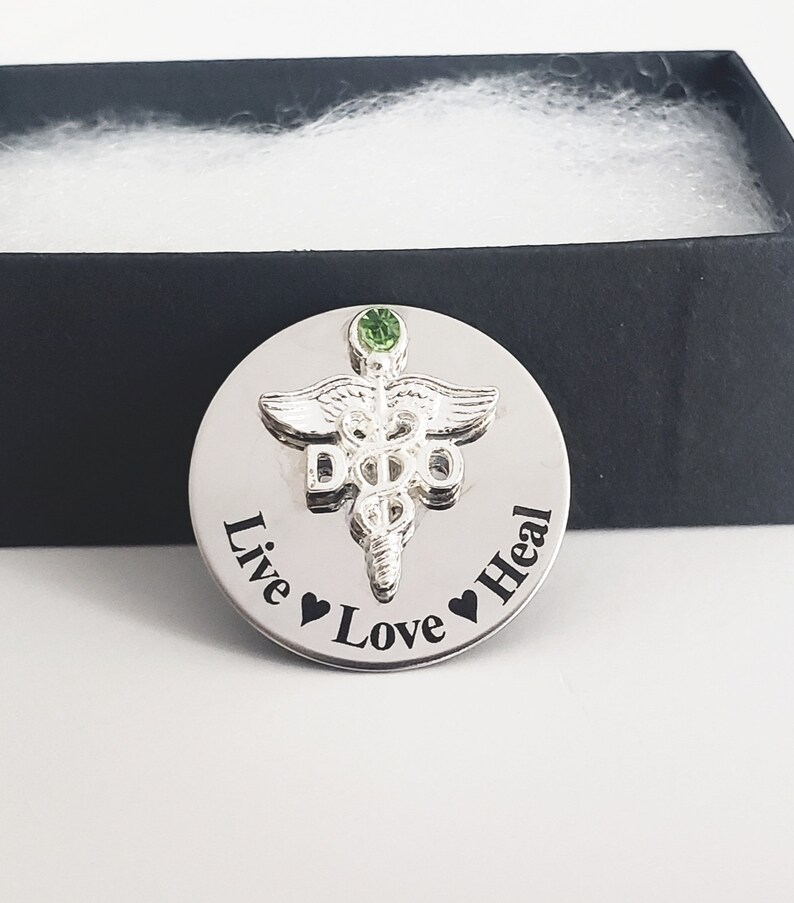 Custom DO Pin Doctor Pin DO Pin Live Love Heal Pin for | Etsy