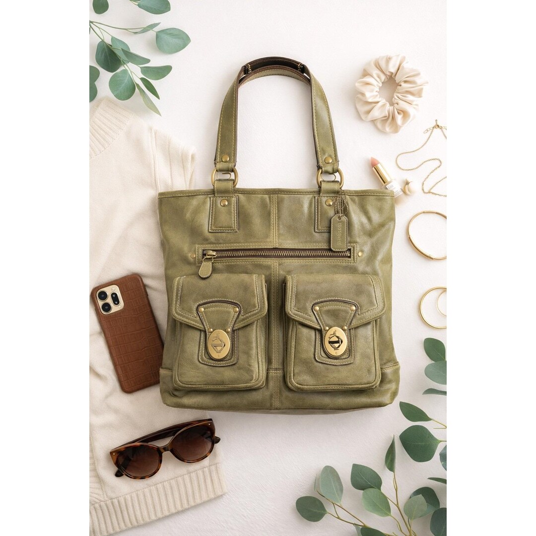 Coach Women's Legacy Gigi Tote Olive Green Leather Y2K It Girl Bag ...