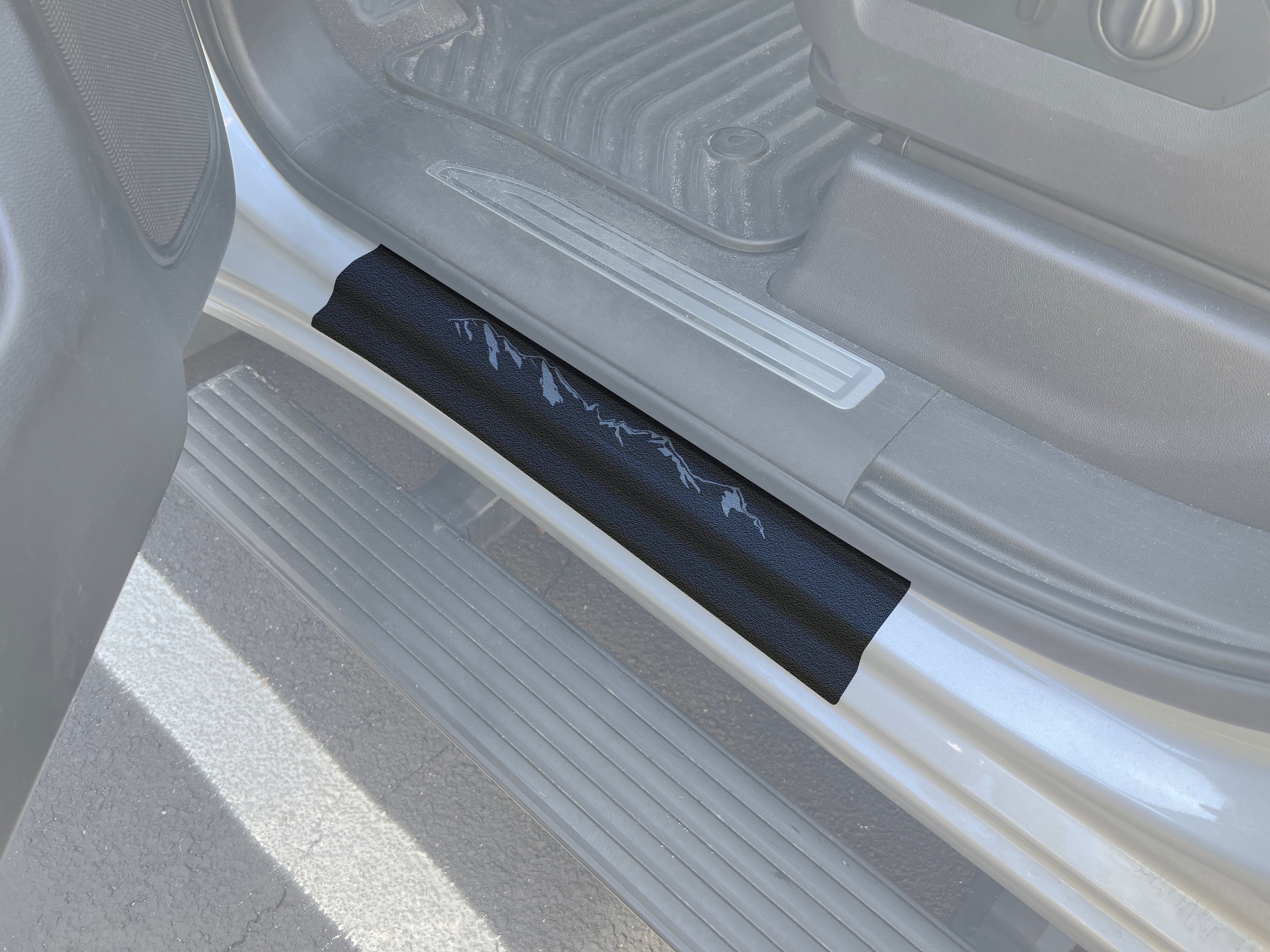 Pickup door sill protector store