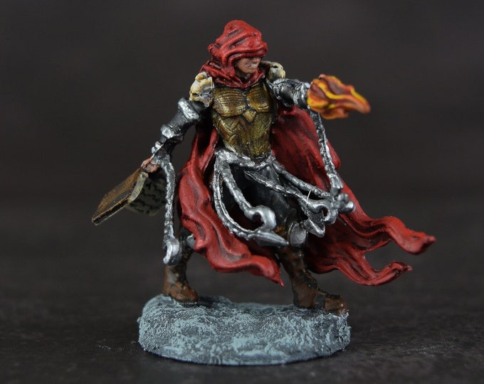 Dnd Evil Wizard Miniature | Robed Caster With Fire Magic | Dungeons and ...
