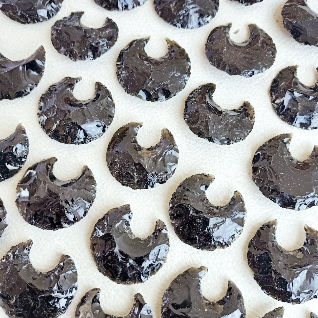 10 Piece Lot Black Obsidian Moon Crescent Moon Shape Metaphysical Black ...