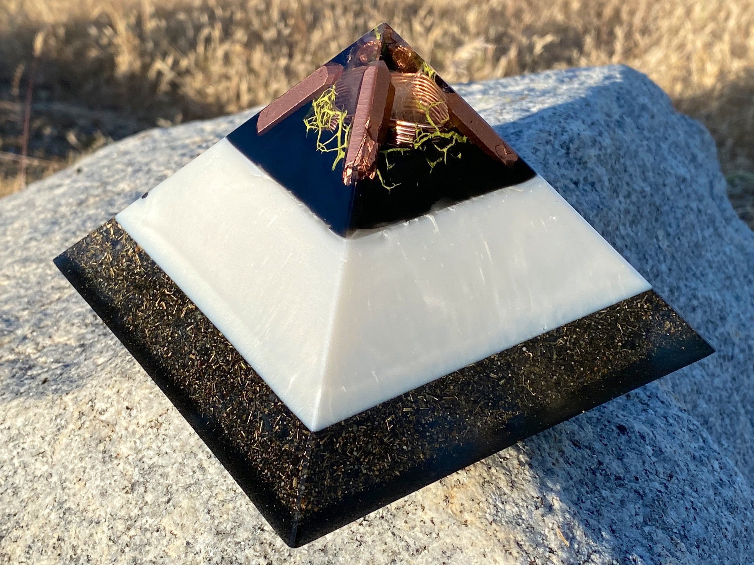 Large Orgone Energy Giza Pyramid Orgonite Pyramid Healing | Etsy