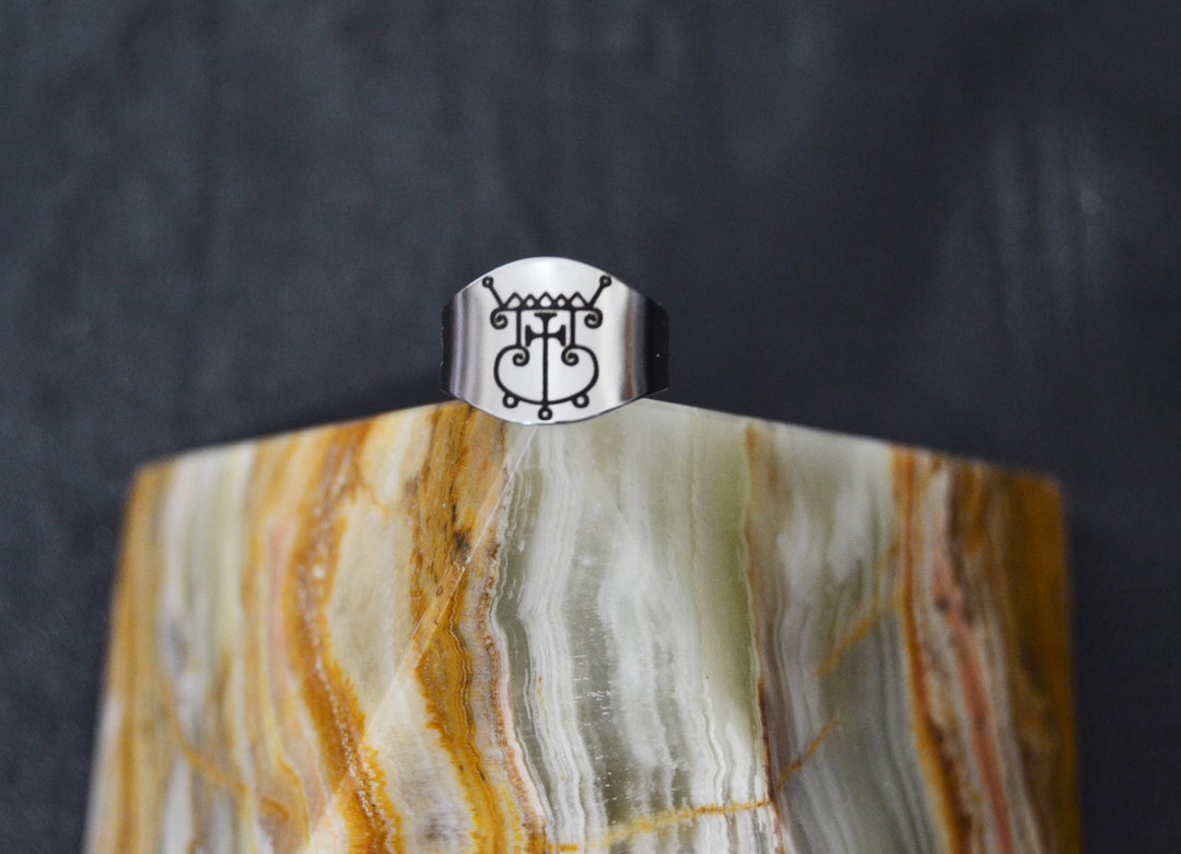 Signet Ring of GREMORY Adjustable in Stainless Steel - Etsy