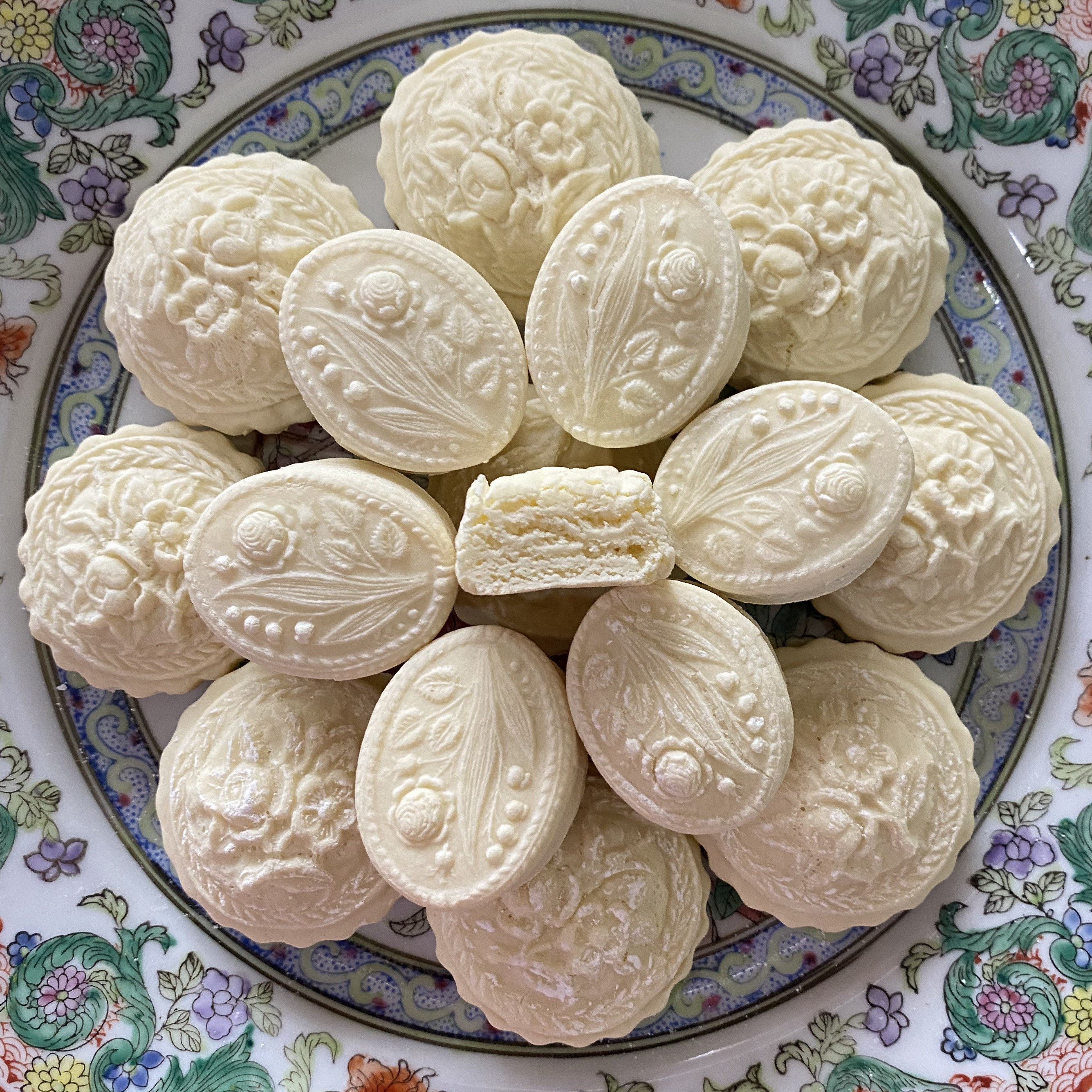 Father’s Day 1 Dozen Traditional Anise or Assorted Flavor Soft German ...