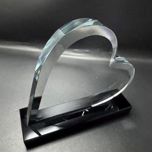 Personalized Crystal Heart Award: Engraved Gift for Mom, Dad ...