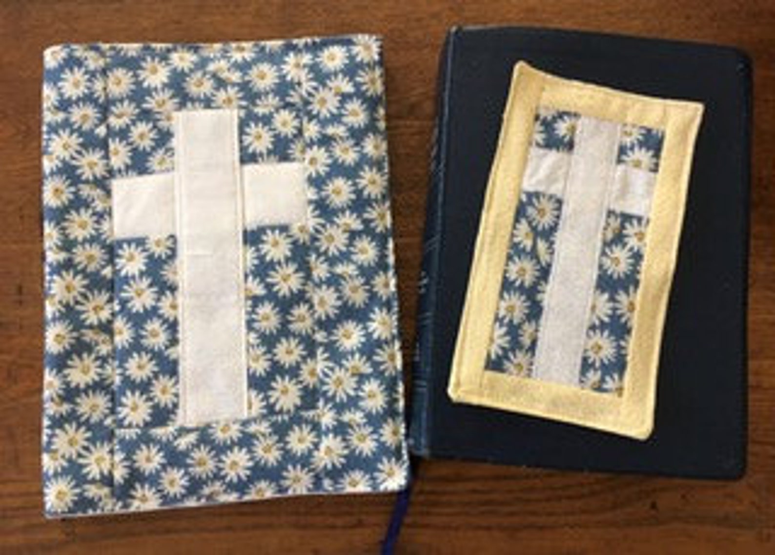 Handcrafted Quilted Fabric Bible Cover and Coordinating - Etsy