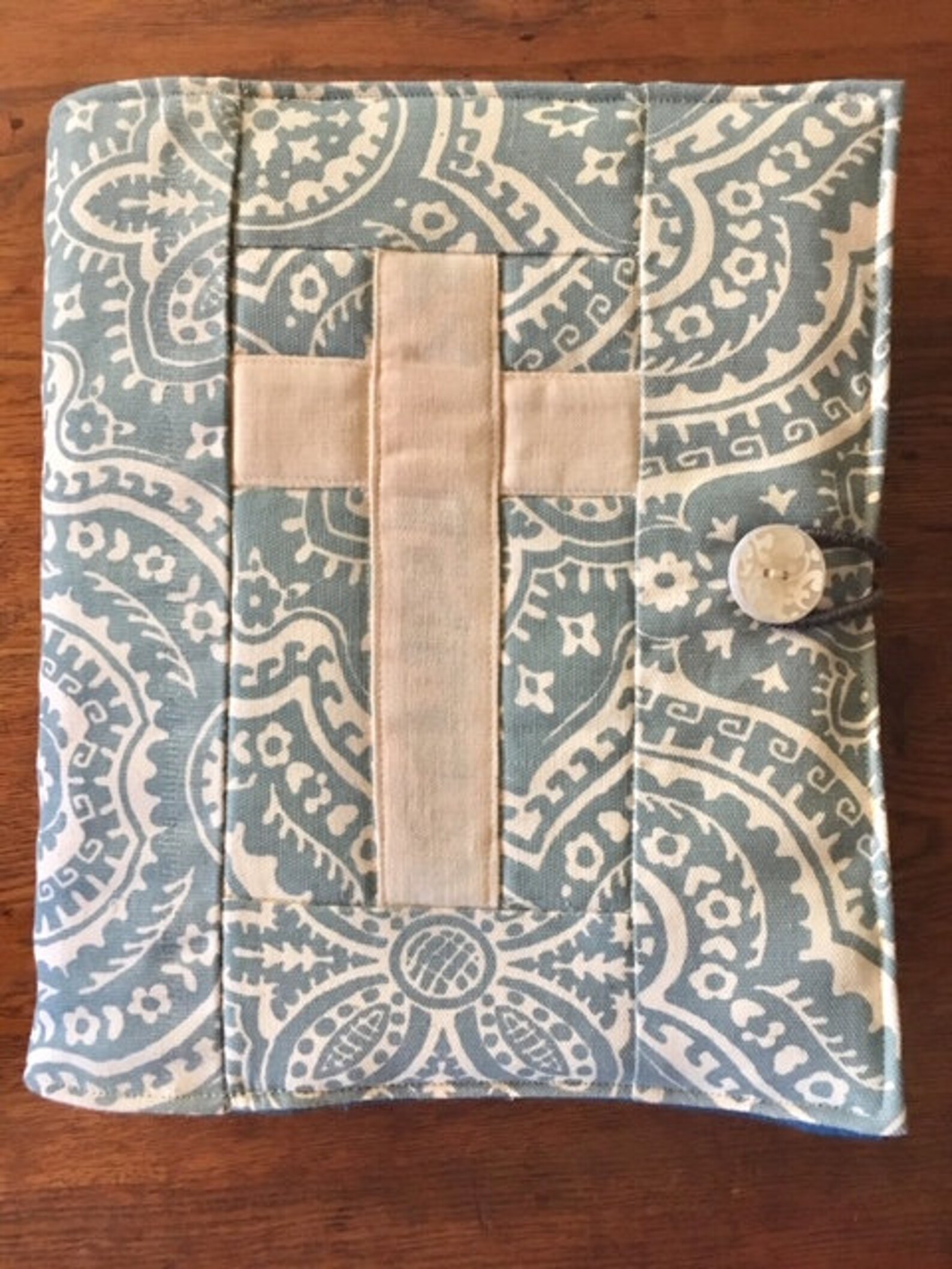 Handcrafted Quilted Fabric Bible Cover and Coordinating - Etsy