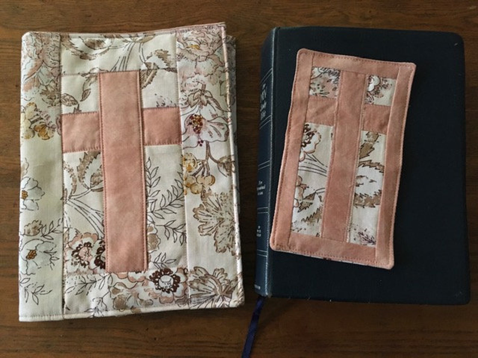 Handcrafted Quilted Fabric Bible Cover and Coordinating - Etsy