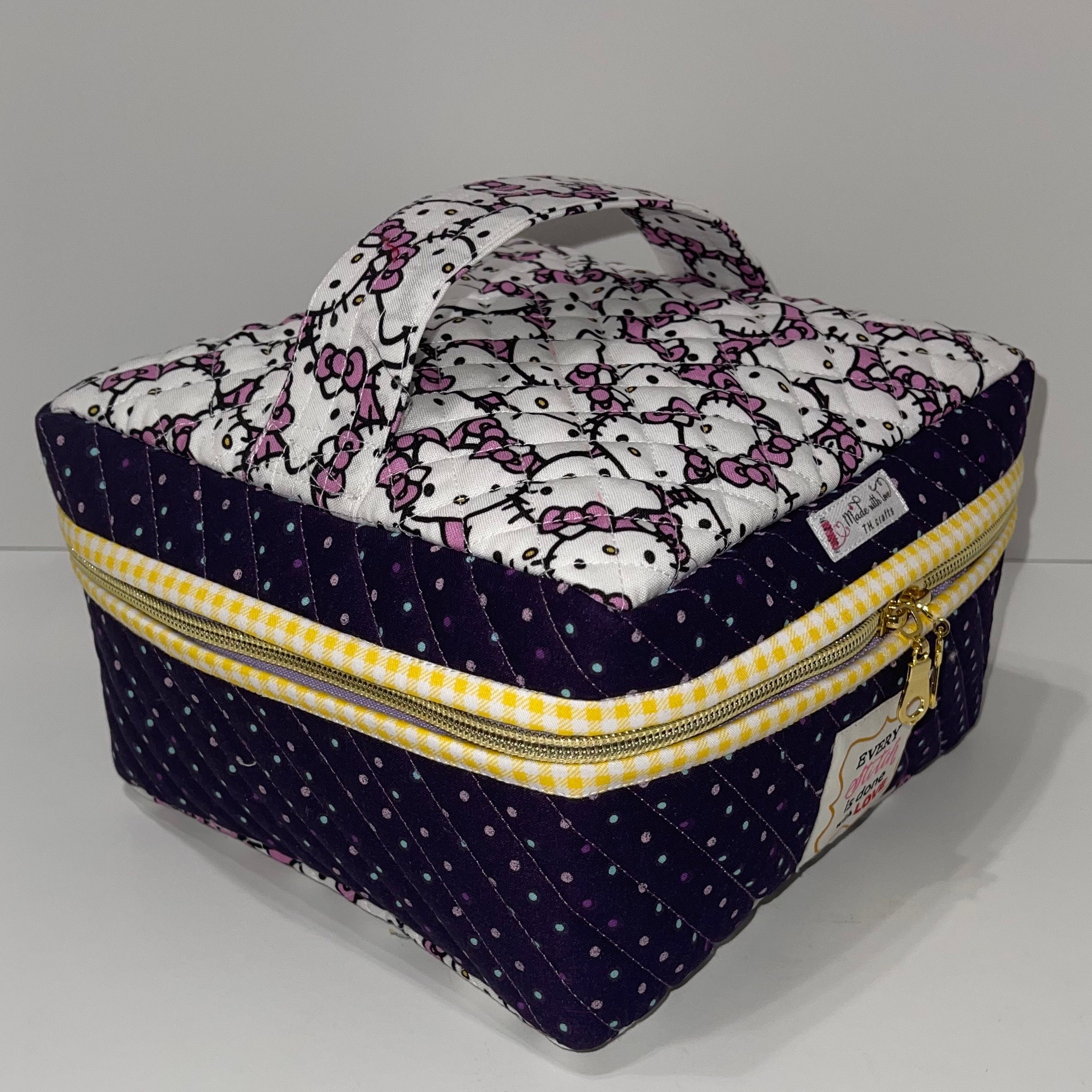 Hello Kitty Cube Bag ,cute Bag, Valentines Gift, Red Cube Box,cutie ...