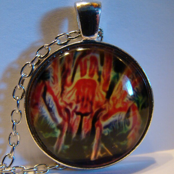 Spider Locket - Etsy