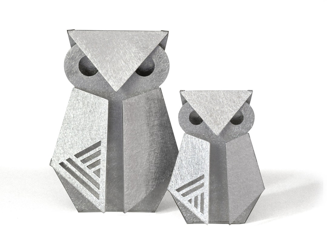 A Pair of Modern Owl Figurines | Abstract Barn Owls Sculpture | Desktop ...
