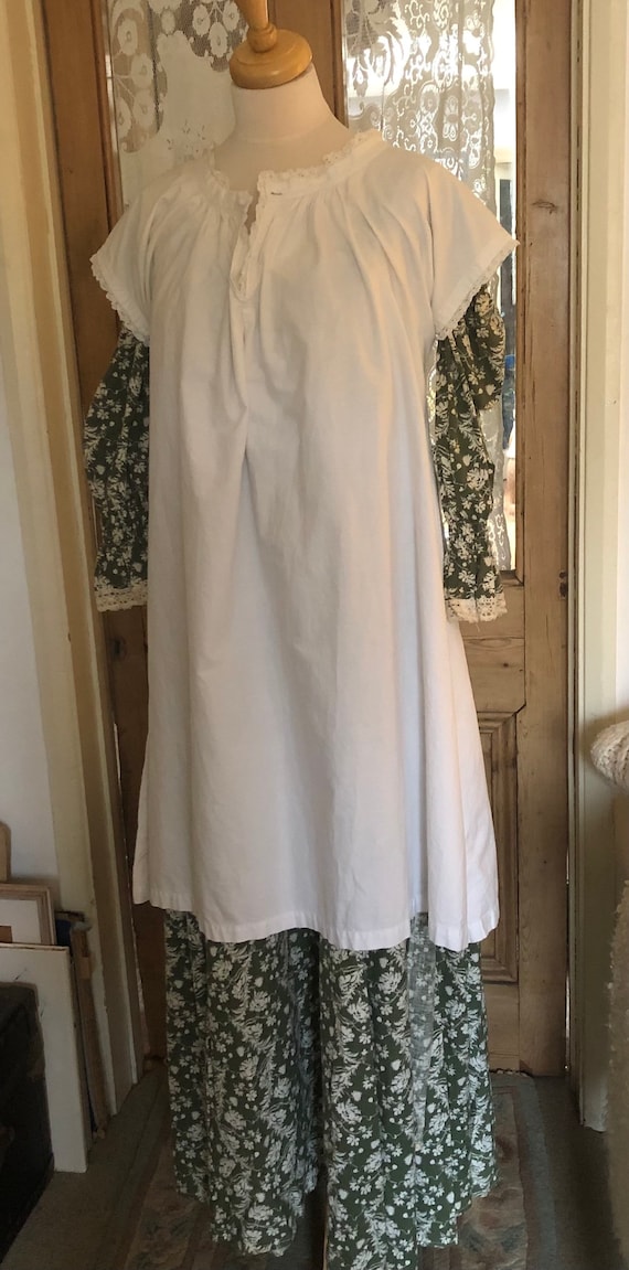 White Victorian calico Prarie smock nightdress - Gem