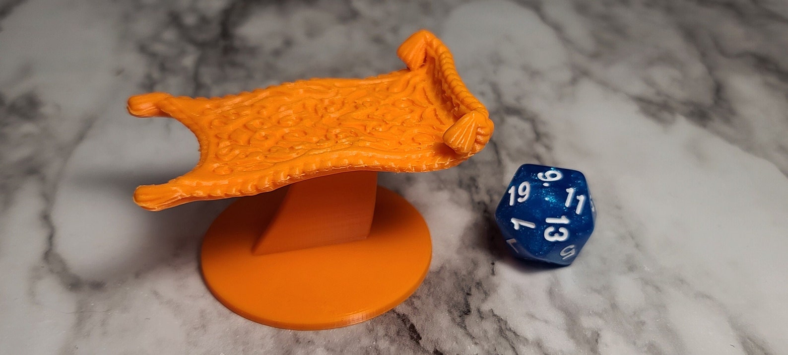 Flying Carpet / Rug of Smothering RESIN PLA 5E Dungeons - Etsy Hong Kong