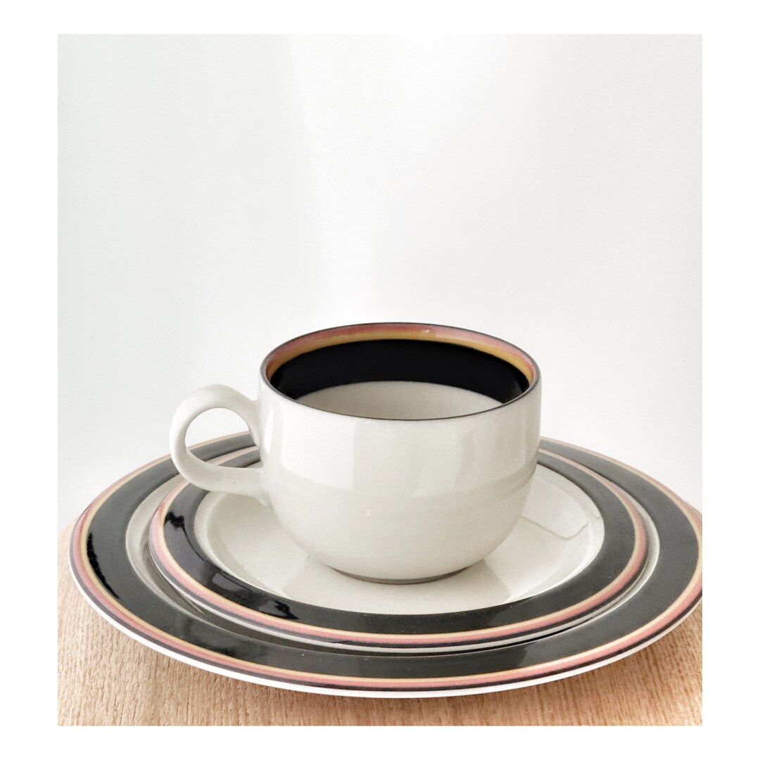Arabia Reimari Coffee Setting + Mug Design, Inkeri Leivo. 1980's ...
